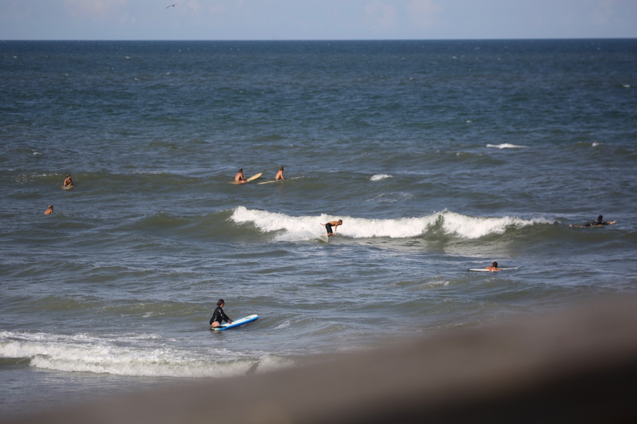 Monday 8/11/25 Early Evening - Surf Station Surf Report