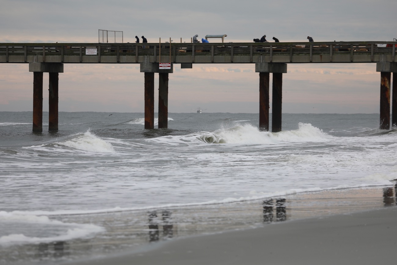 Tuesday, 12/30/25 Afternoon - Surf Station Surf Report