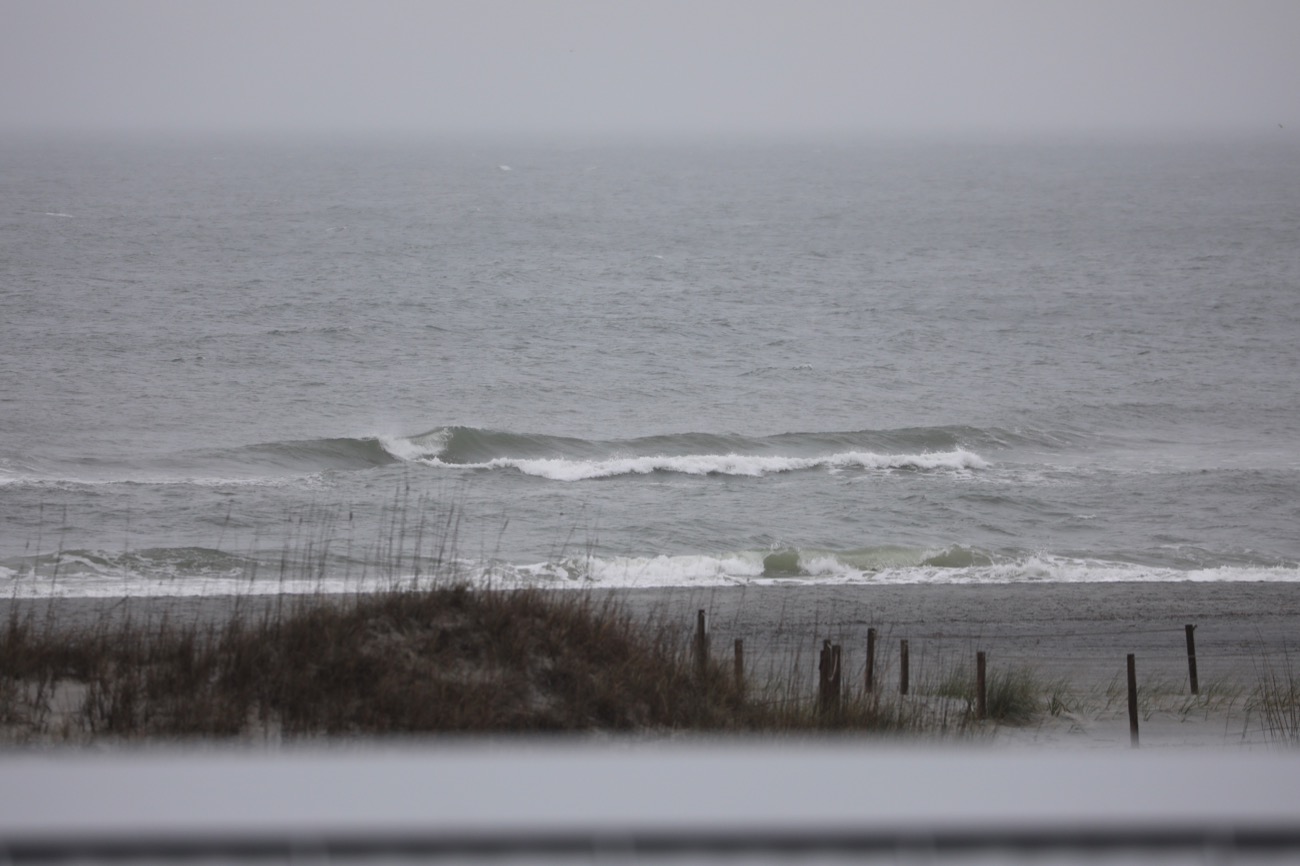 Sunday, January 18th, Afternoon - Surf Station Surf Report