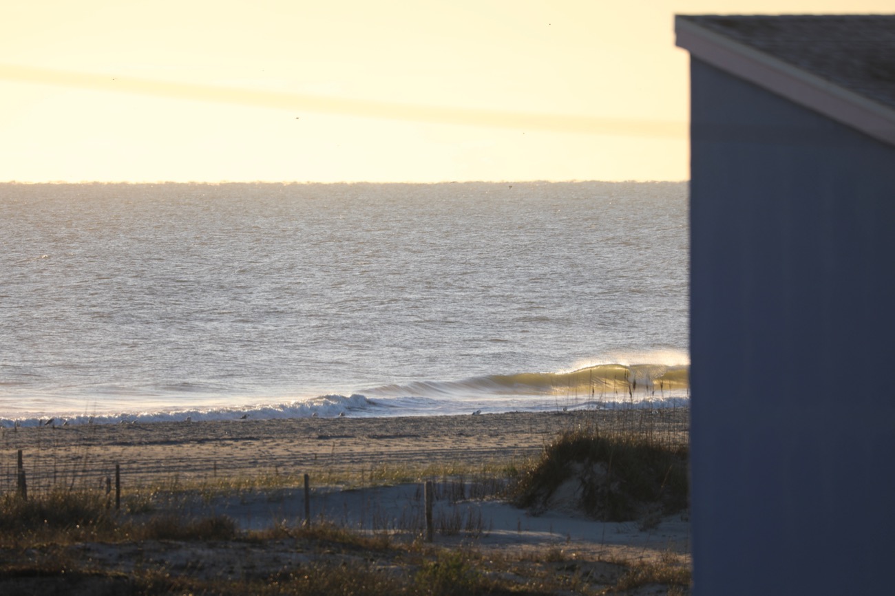 Monday, January 19th, Dawn Patrol - Surf Station Surf Report
