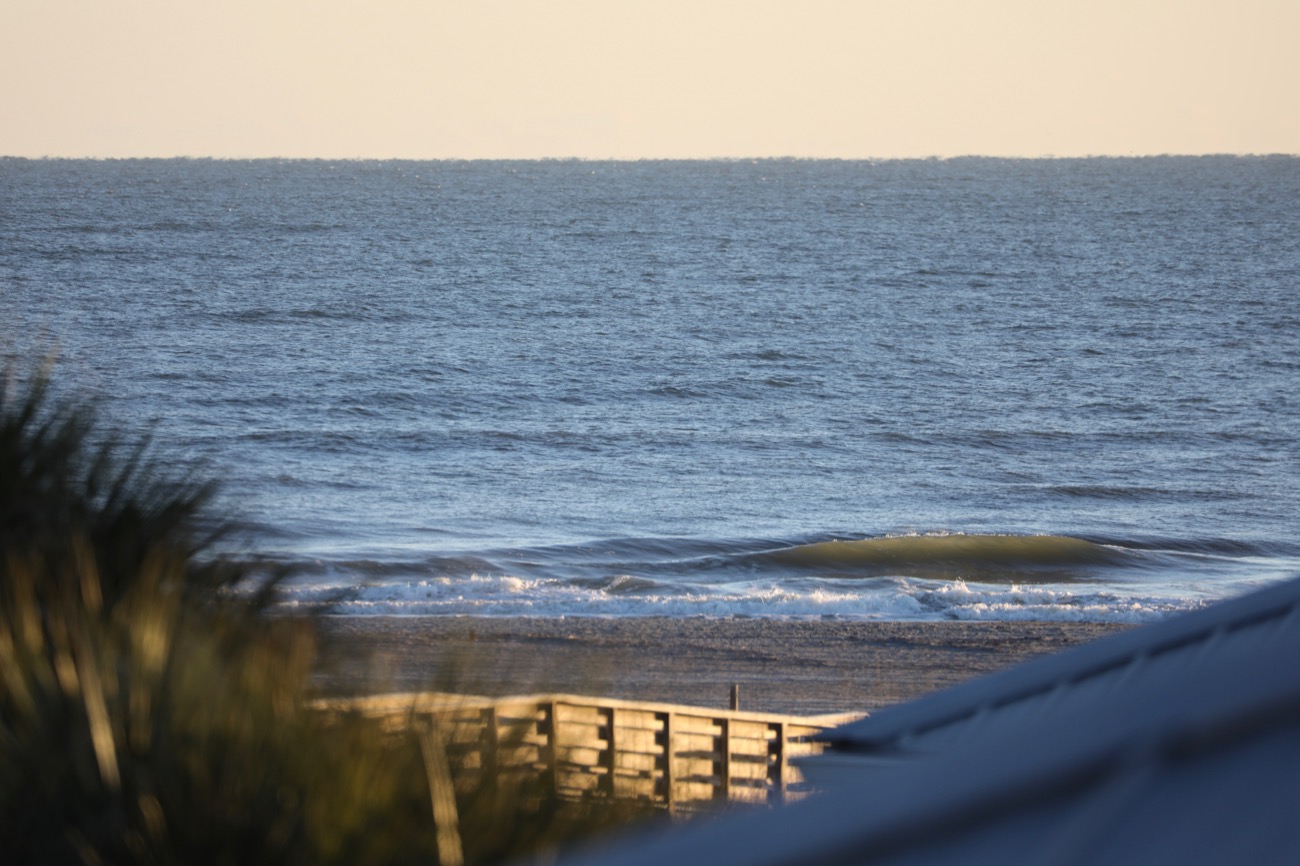 Monday, January 19th, Dawn Patrol - Surf Station Surf Report