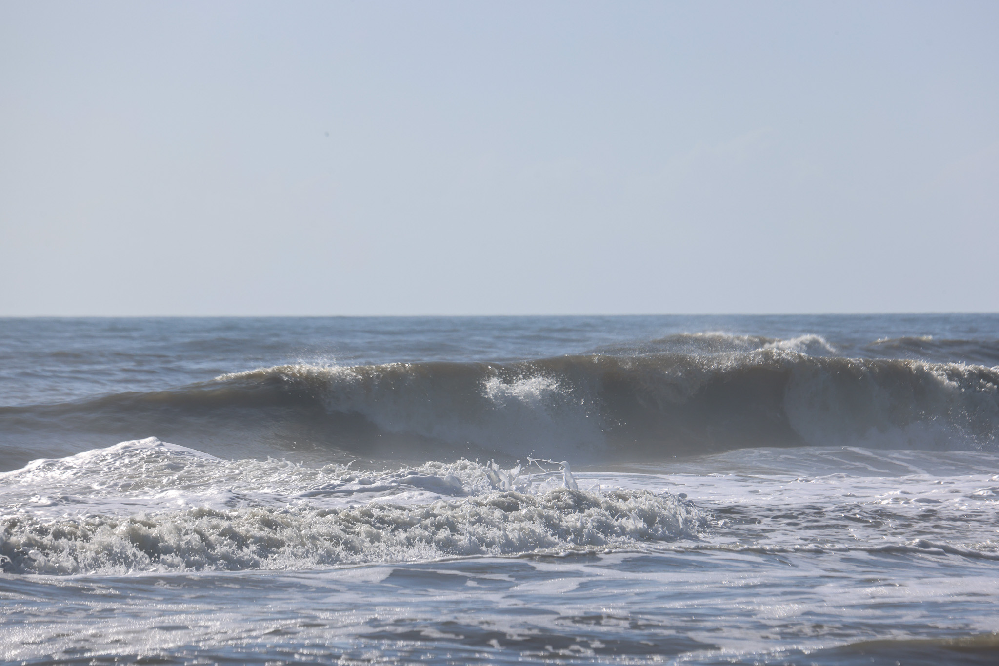 Saturday, April 4th, Midday - Surf Station Surf Report